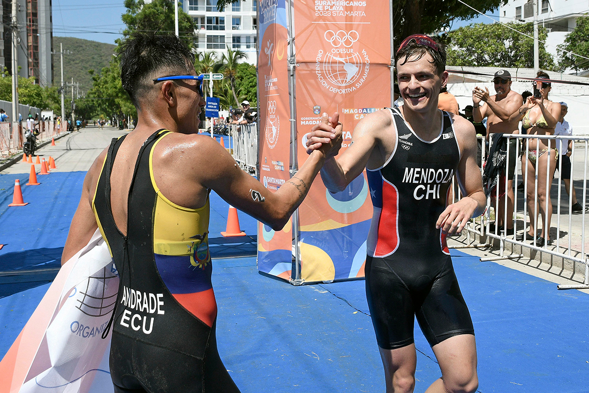 Tres de oro para Ecuador en el triatlón de Santa Marta 2023, y Colombia ...